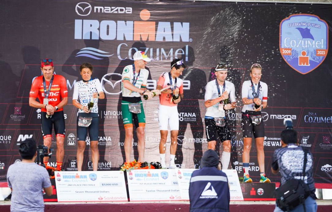 Leon Chevalier y Frades Gurutze se coronan en el Ironman Cozumel ...