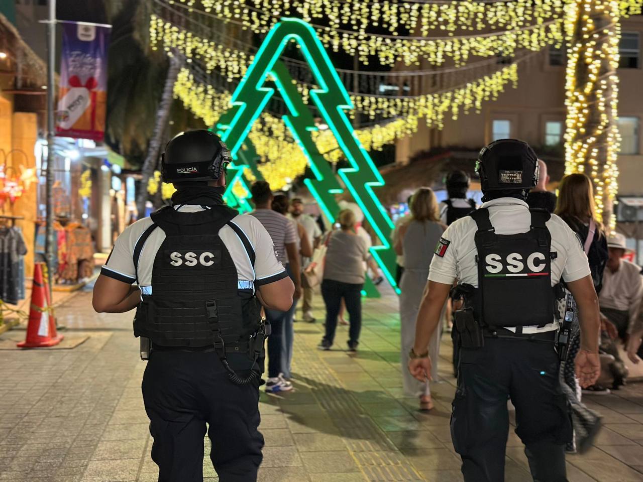 Refuerzan seguridad en comercios, zona turística y colonias durante ...